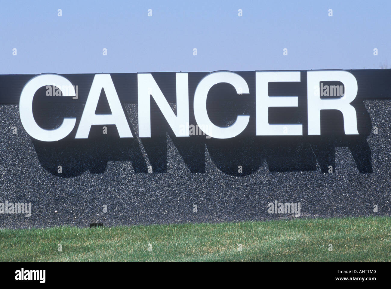Cancer center sign hi-res stock photography and images - Alamy