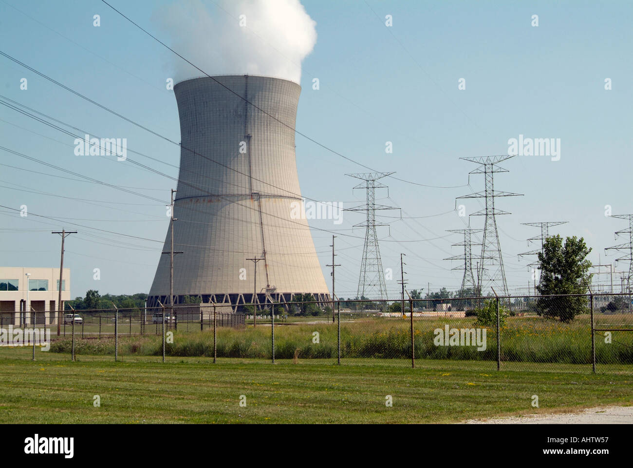 The Davis Besse electrical nuclear power plant at Oak Harbor Ohio near ...