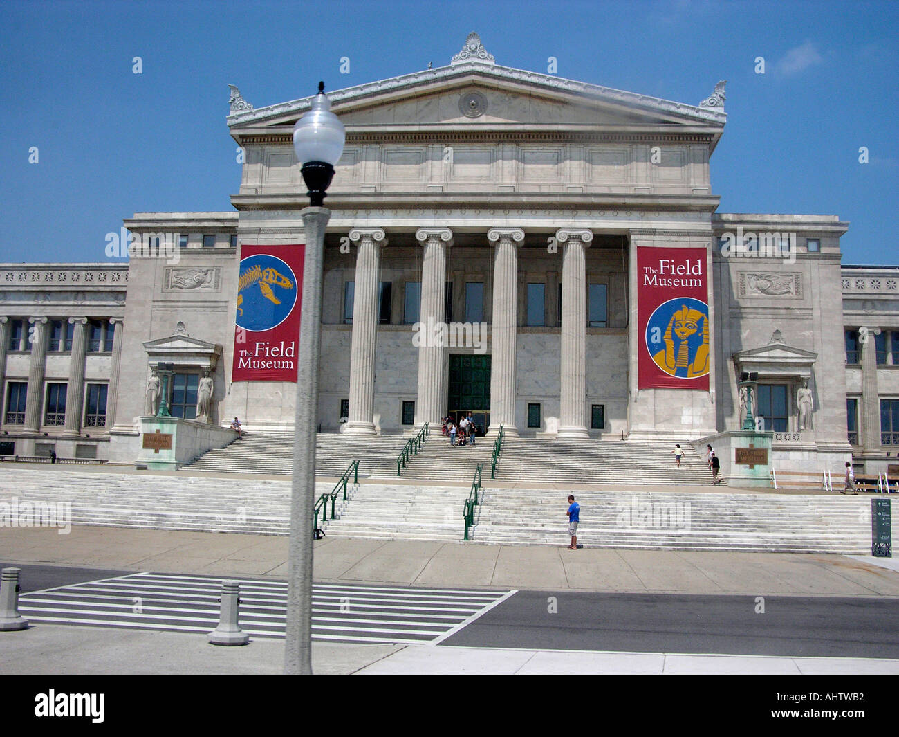 Field Museum in downtown Chicago Illinois Stock Photo - Alamy