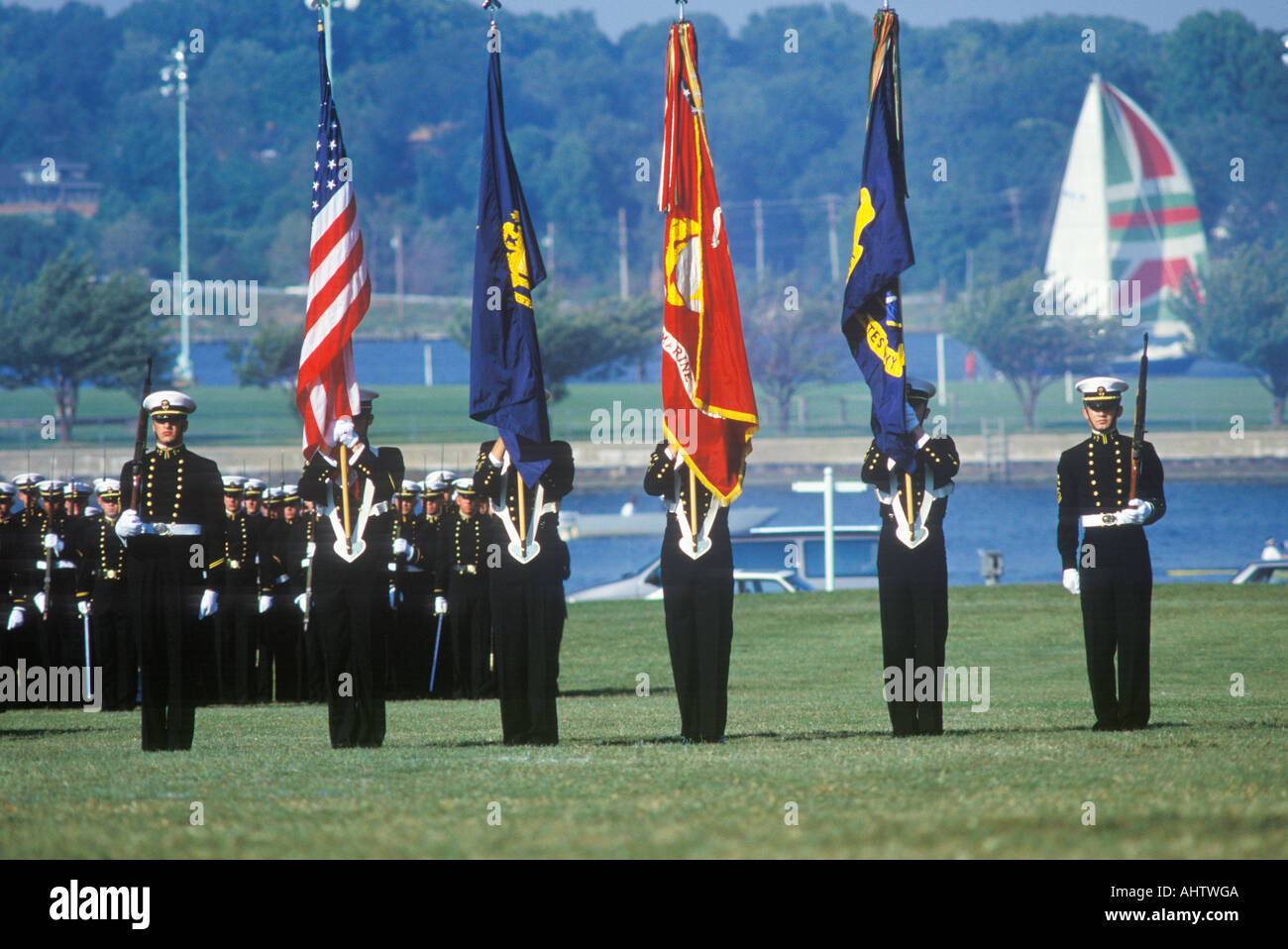 Military color guard united states hi-res stock photography and images ...