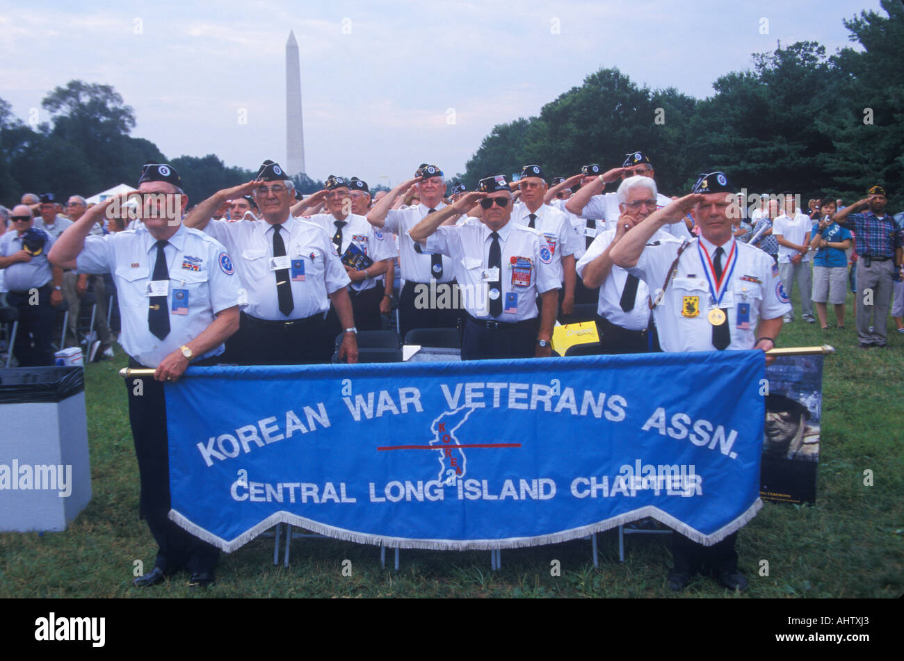 Veterans of Korean War Saluting Korean War 50th Anniversary Washington ...
