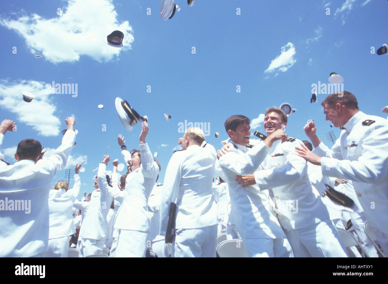 Navy graduation hi-res stock photography and images - Alamy