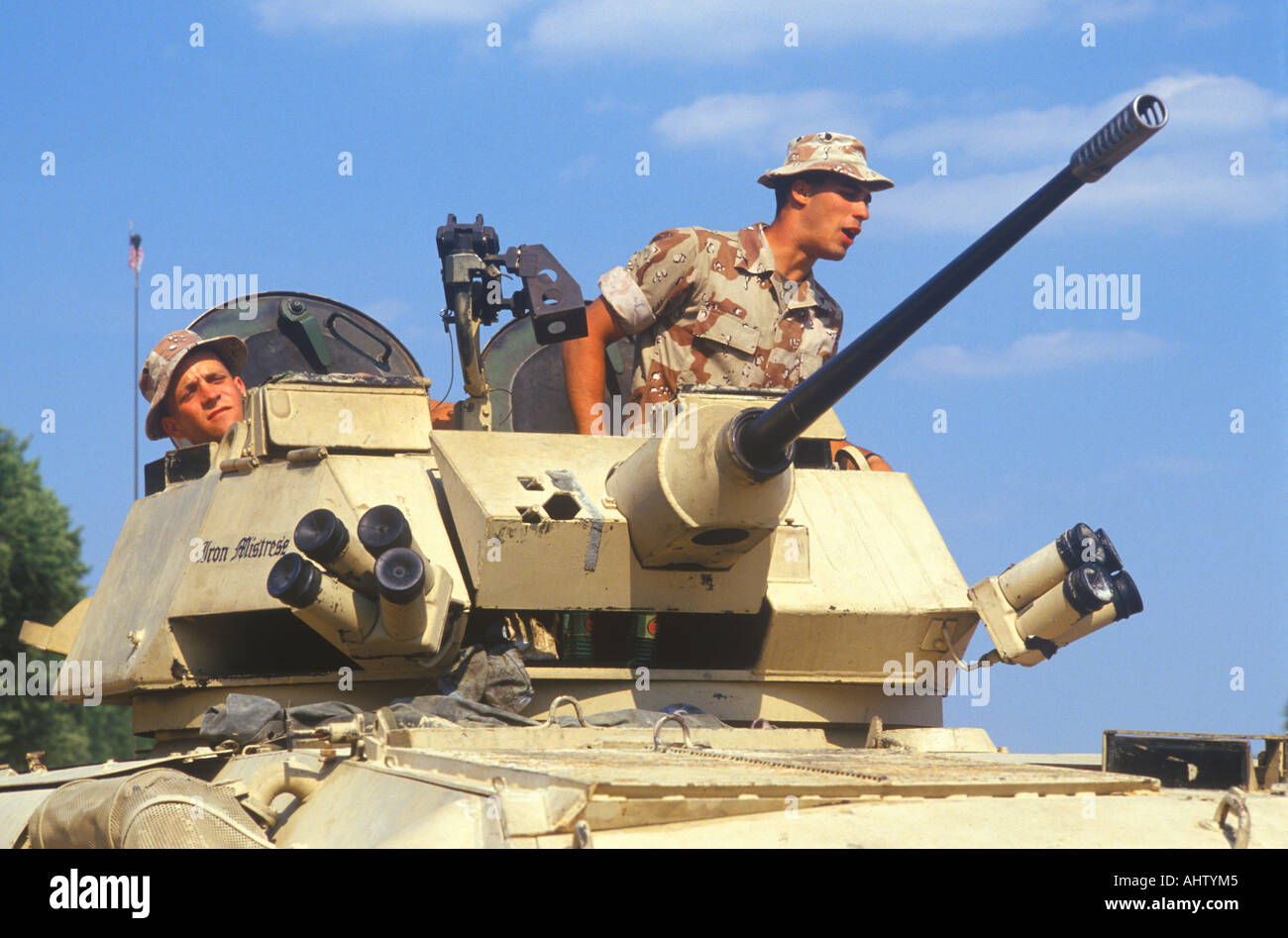 Tank soldiers hi-res stock photography and images - Alamy