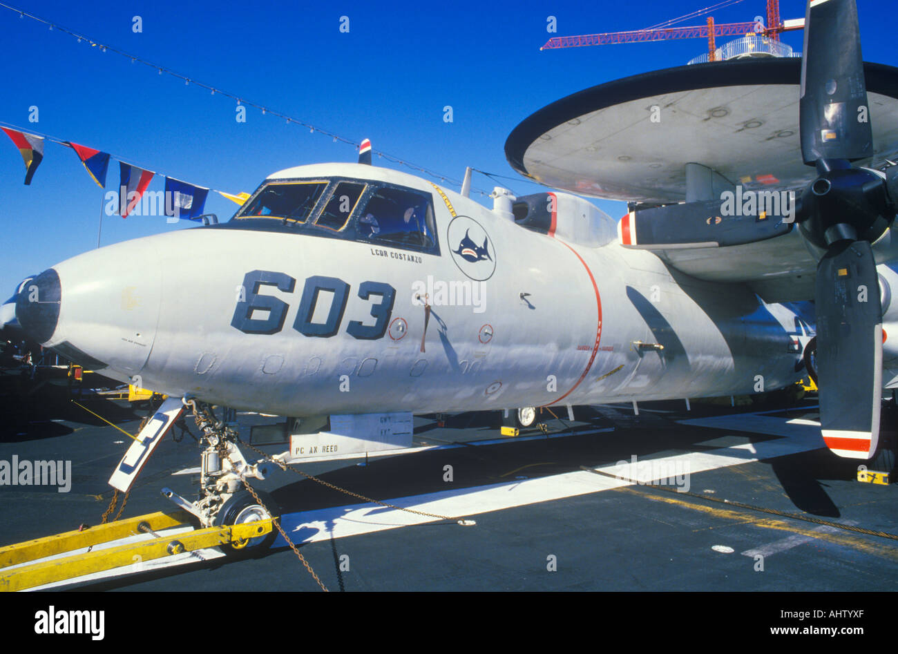 Uss forrestal hi-res stock photography and images - Alamy