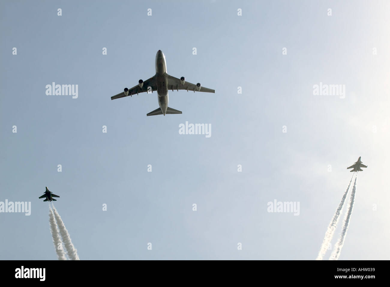 Three fighter jets hi-res stock photography and images - Alamy