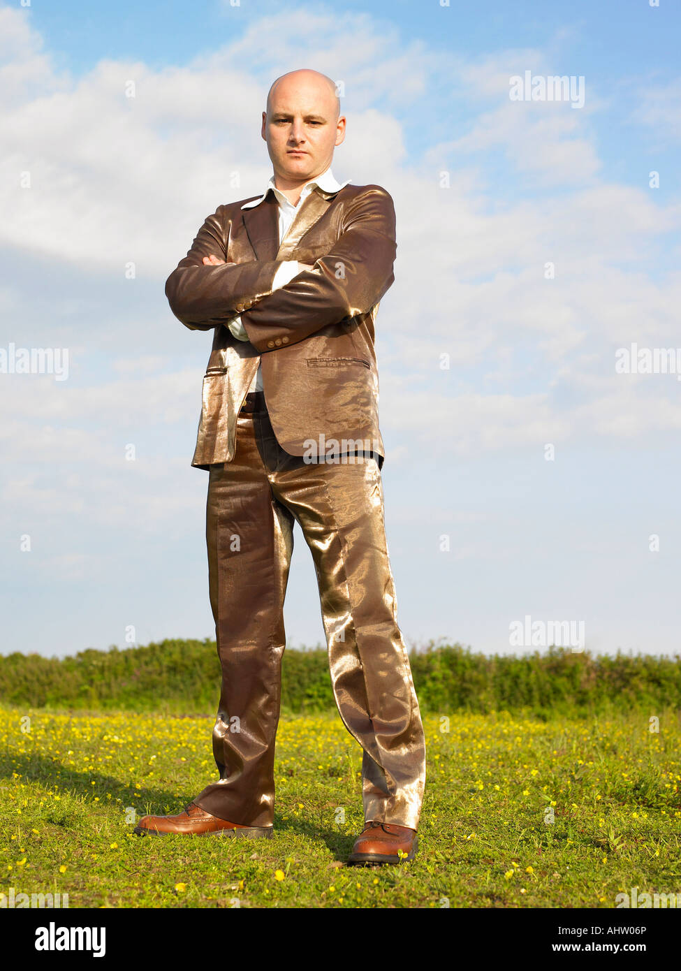 Man in gold hi-res stock photography and images - Alamy