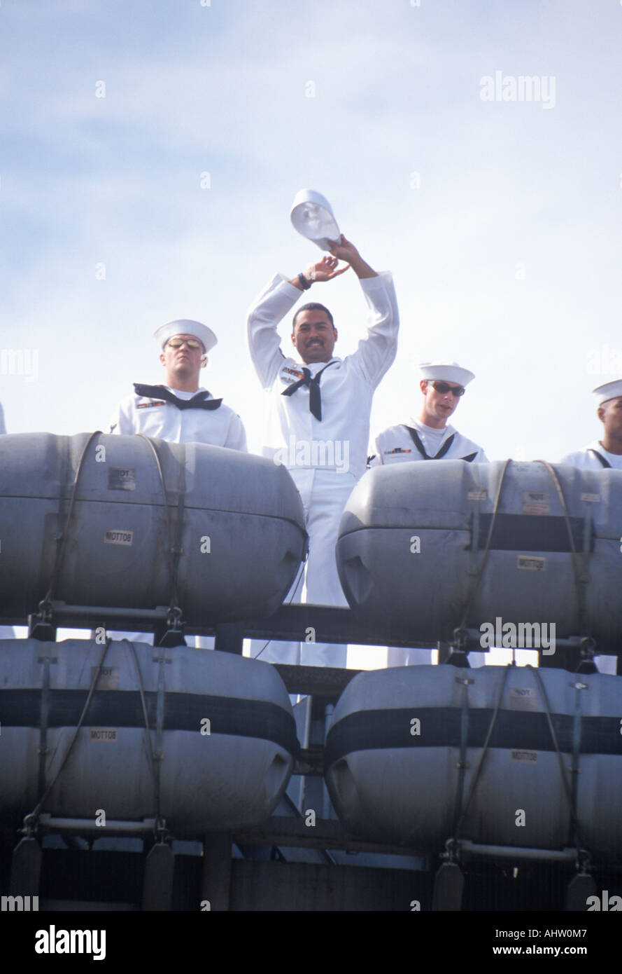 Happy sailors hi-res stock photography and images - Alamy