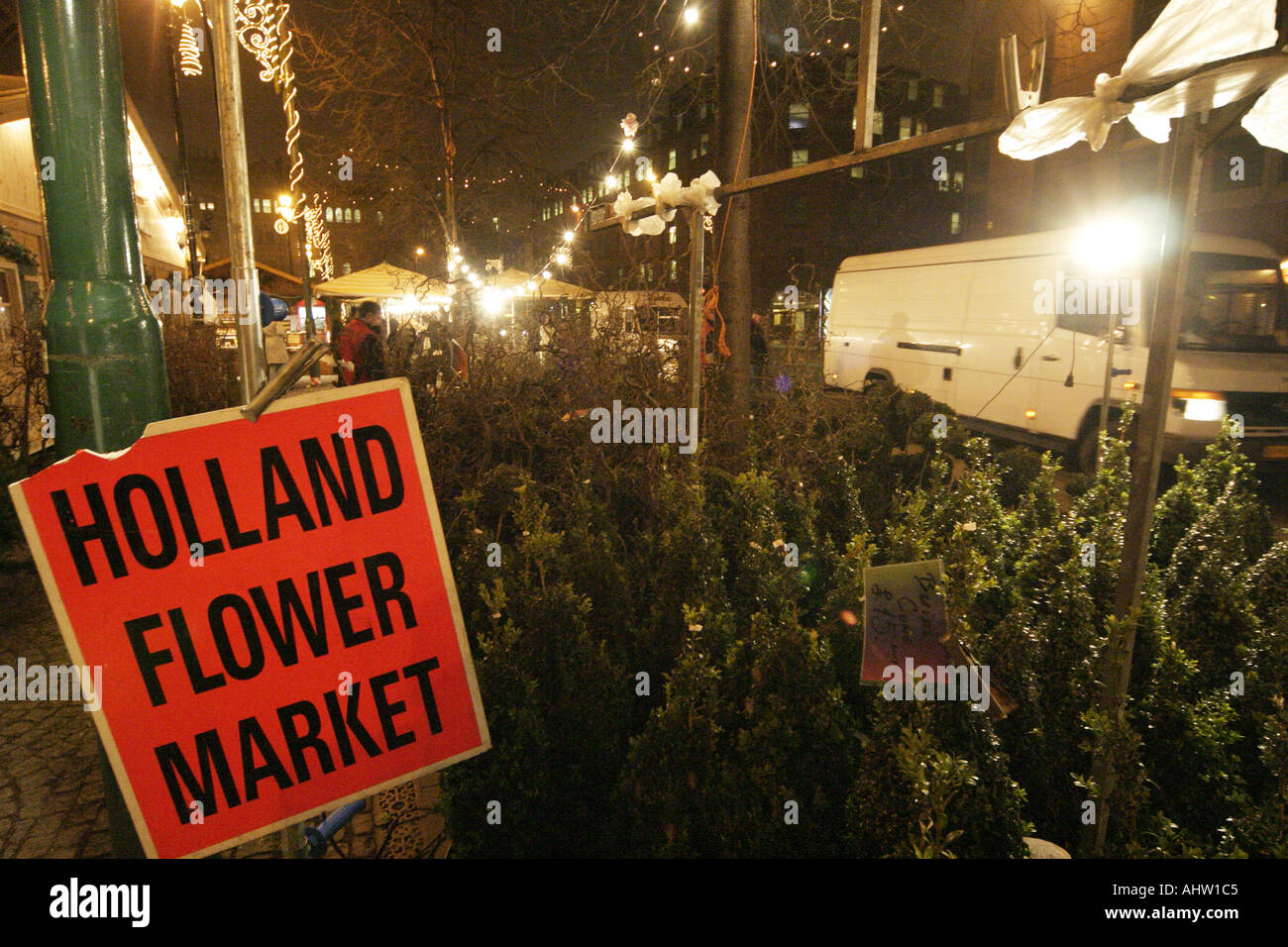 Manchester flower festival hi-res stock photography and images - Alamy
