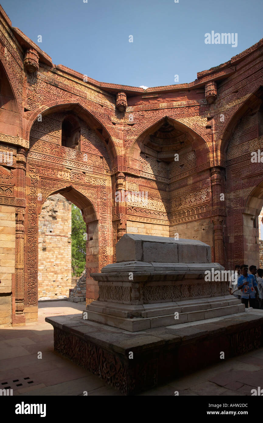 Tomb of altamash hi-res stock photography and images - Alamy