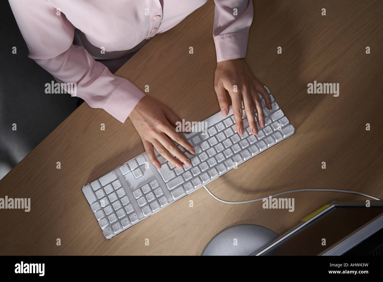 Employee looking down desktop hi-res stock photography and images - Alamy