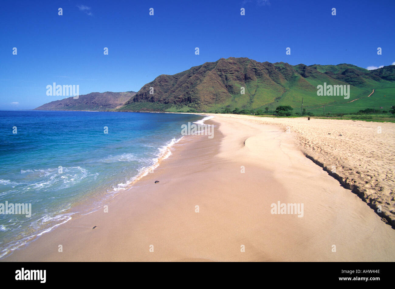 Makua Beach Oahu Hawaii Stock Photo - Alamy