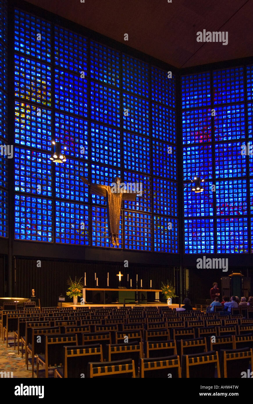 Inside protestant church hi-res stock photography and images - Alamy