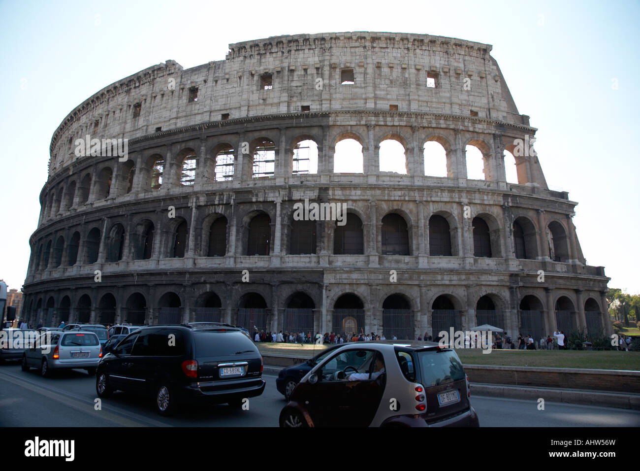The traffic around the Colosseum Rome Lazio Italy Stock Photo - Alamy