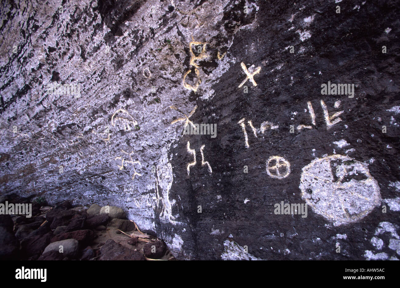 Petroglyphs Pitcairn Island Stock Photo - Alamy