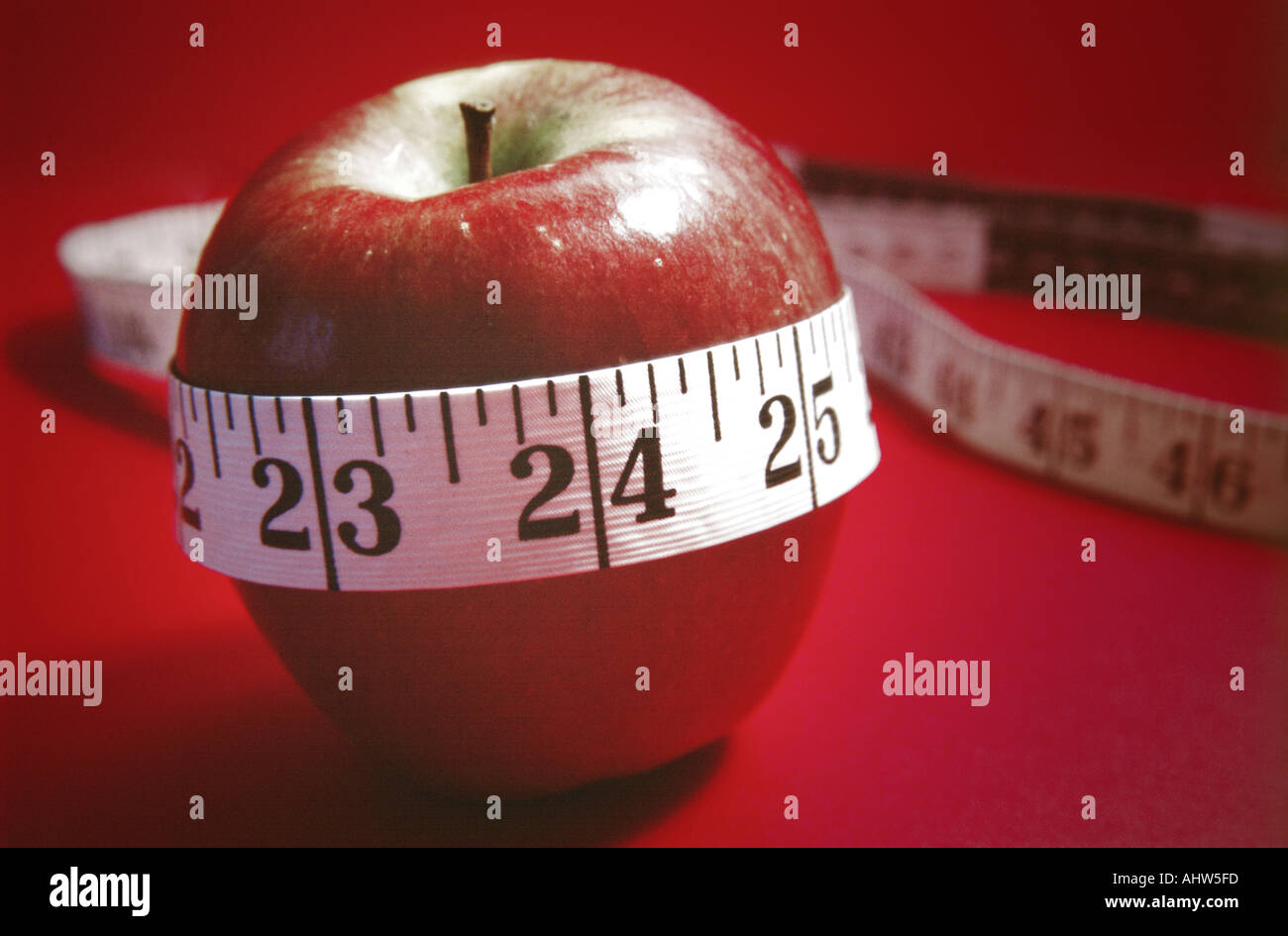 Apple tape measure hi-res stock photography and images - Alamy
