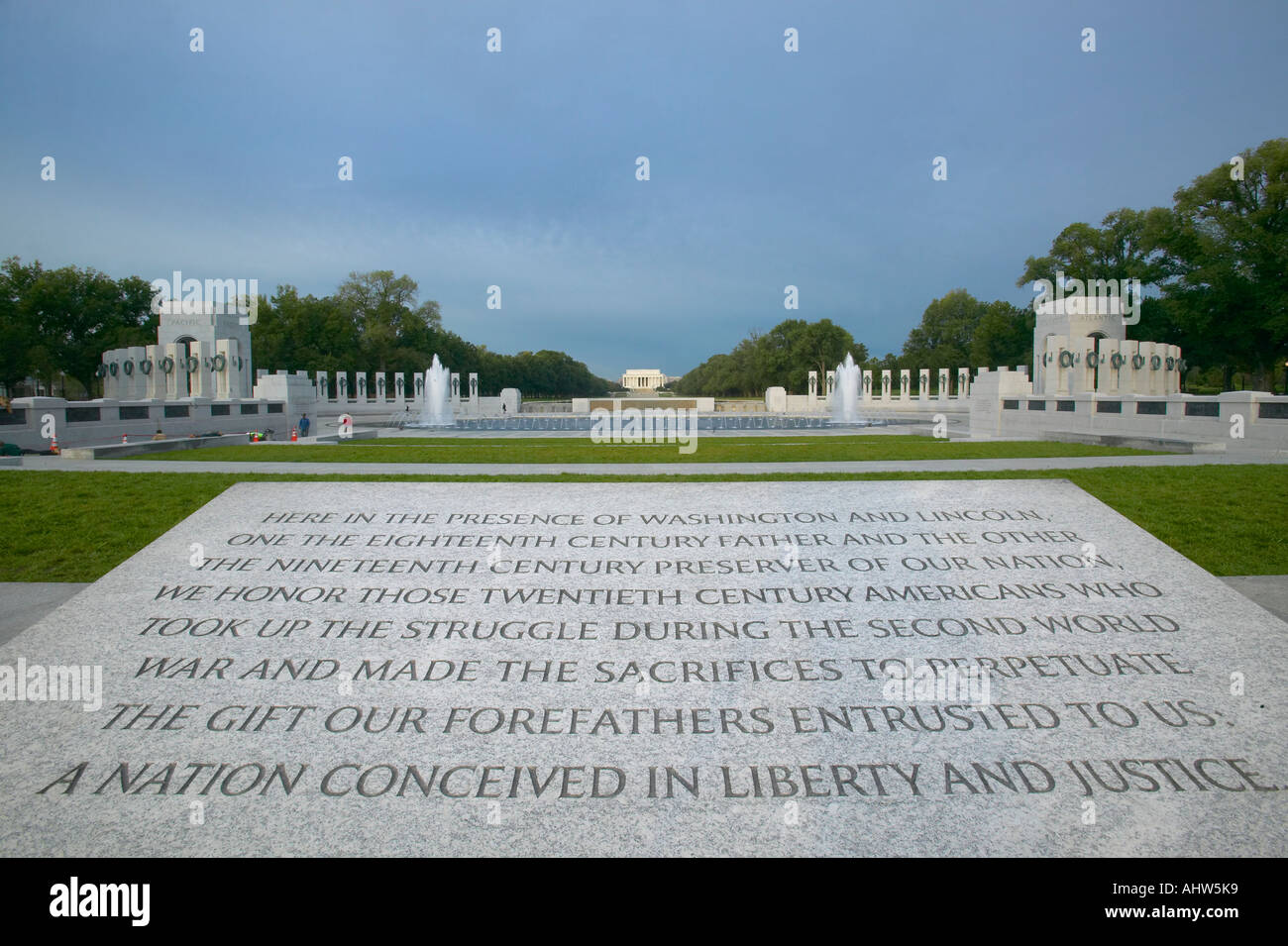 War dedication hi-res stock photography and images - Alamy