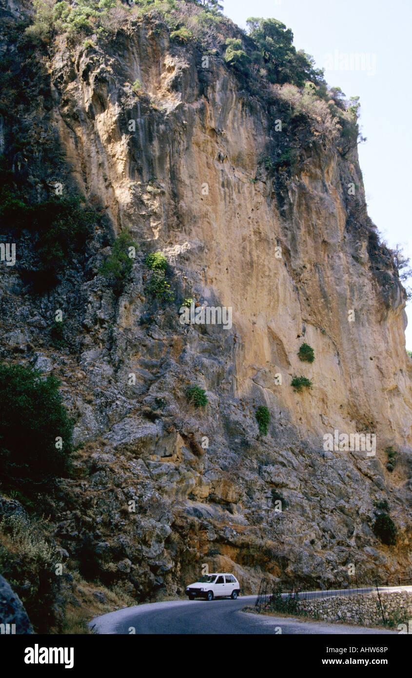 The beautiful countryside of Crete contains many spectacular roads ...