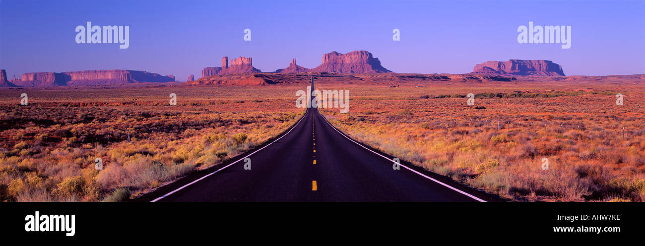 This is Route 163 that runs through the Navajo Indian Reservation The ...