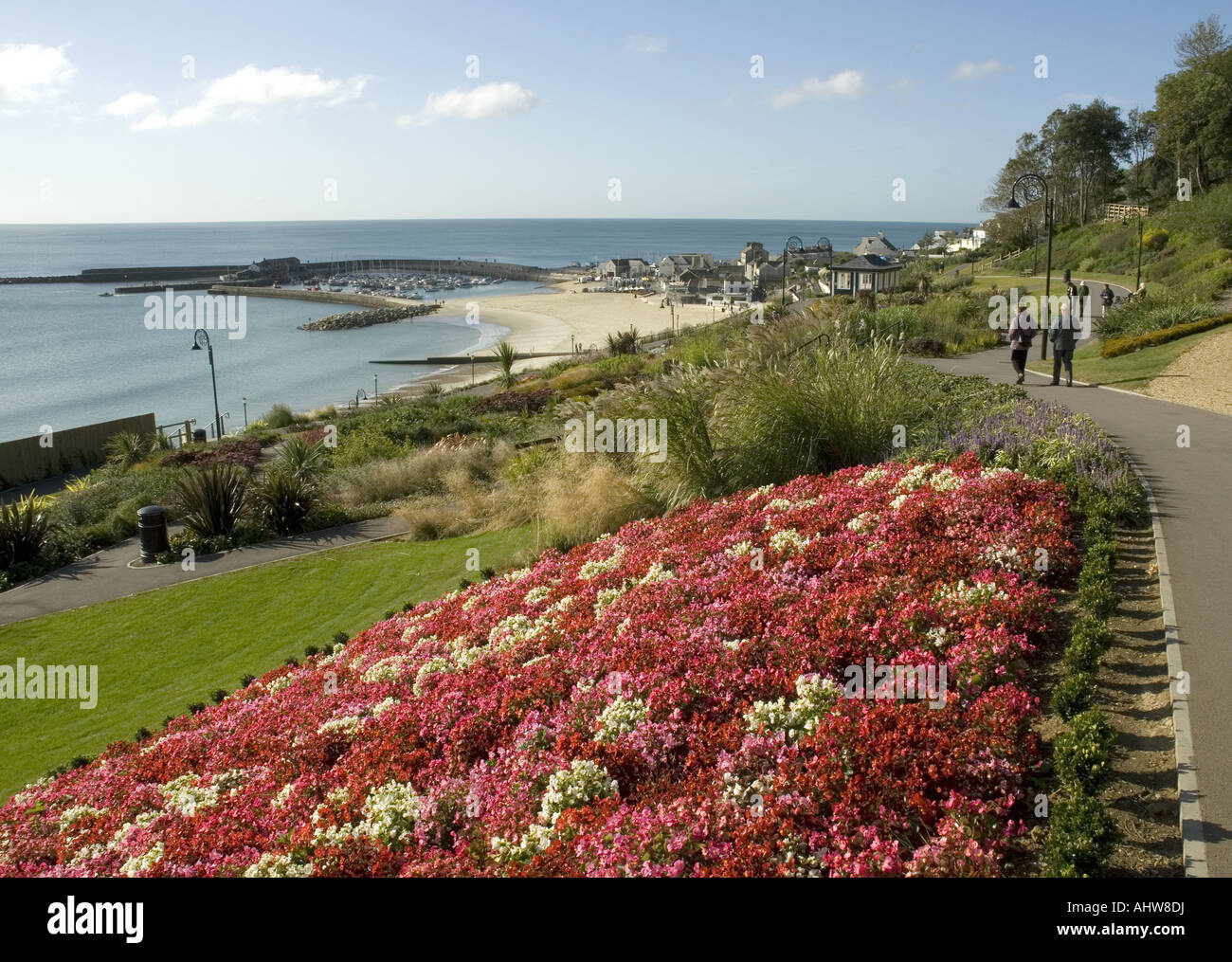 Langmoor Gardens and the harbour area at Lyme Regis, Dorset Stock Photo ...