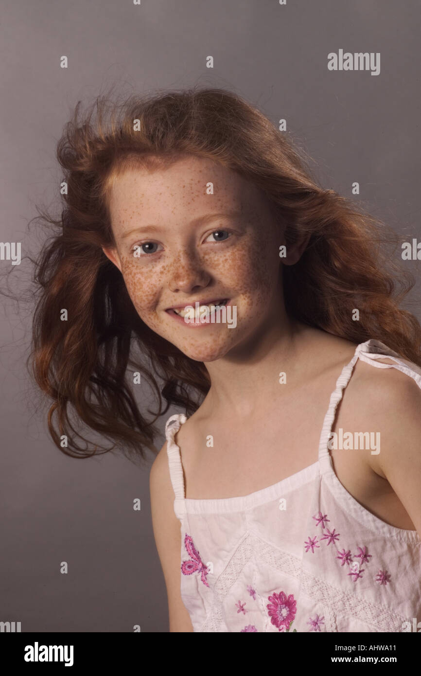 3378 Little girl red hair Model released Stock Photo - Alamy