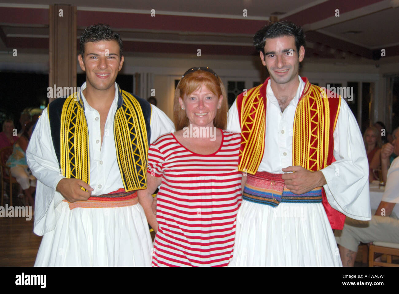 Greek dancers traditional dress hi-res stock photography and images - Alamy