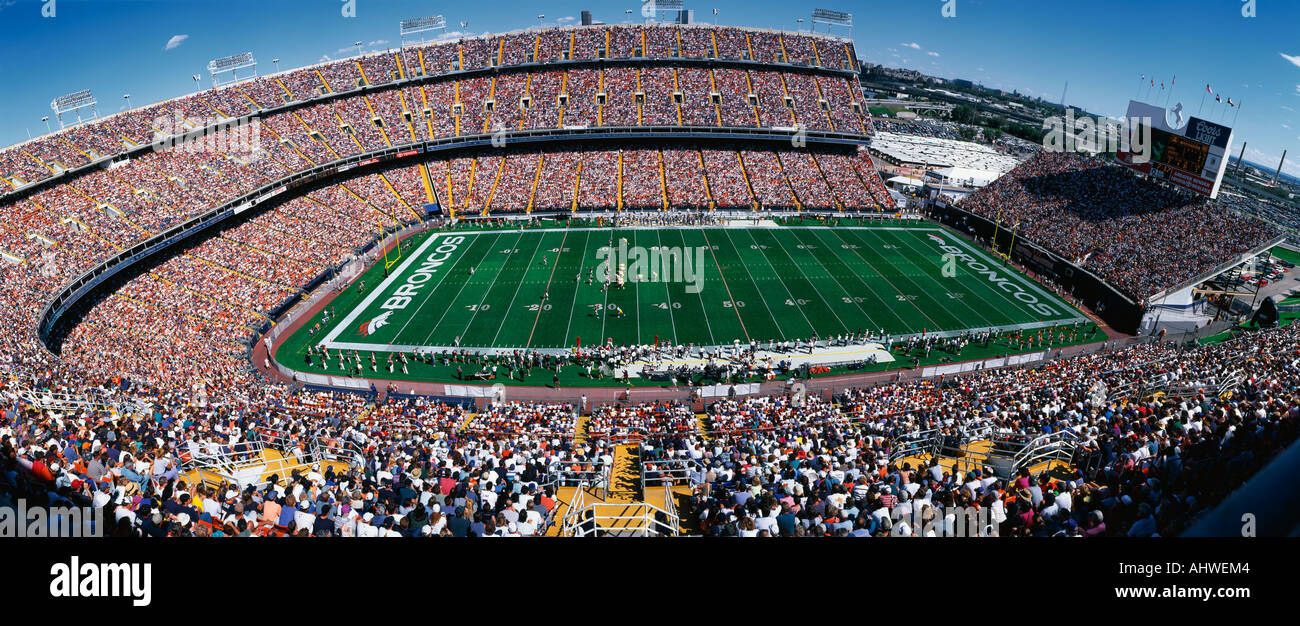 Mile high stadium hi-res stock photography and images - Alamy