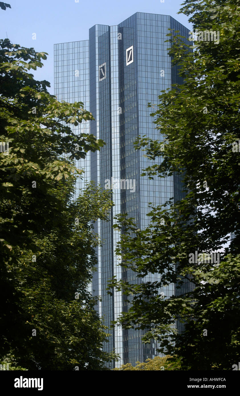 Frankfurt office workers hi-res stock photography and images - Alamy