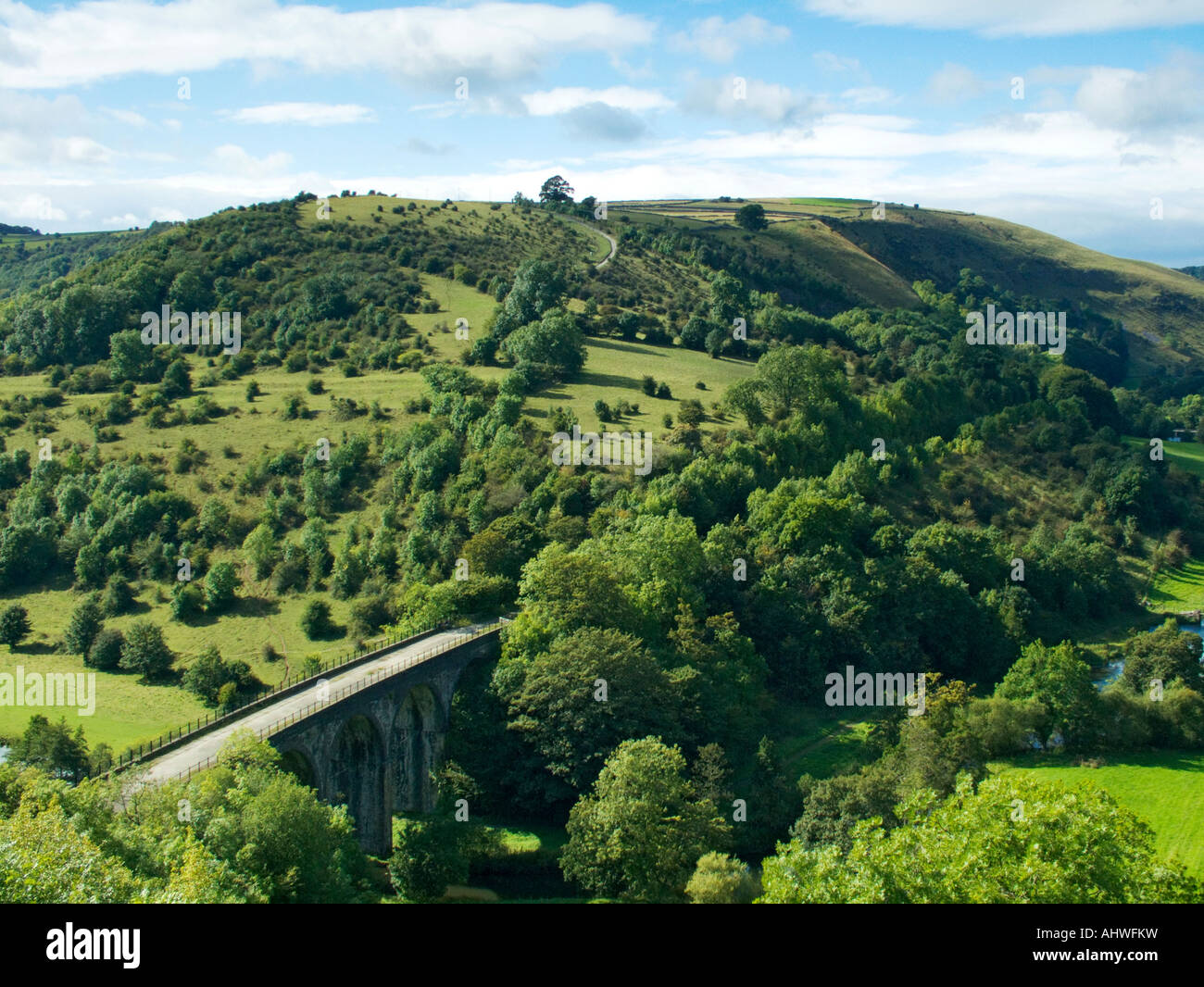Monsal Head Viaduct in the Derbyshire Peak District National Park ...