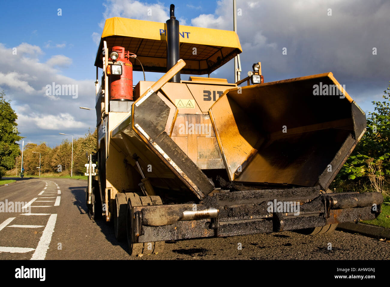 Asphalt paver hi-res stock photography and images - Alamy