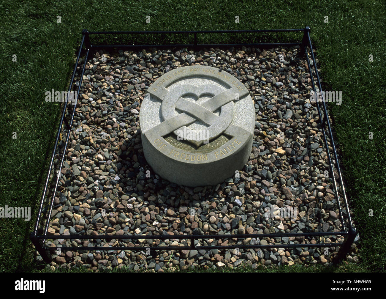 Resting place of Robert the Bruce s heart Melrose Abbey Stock Photo - Alamy
