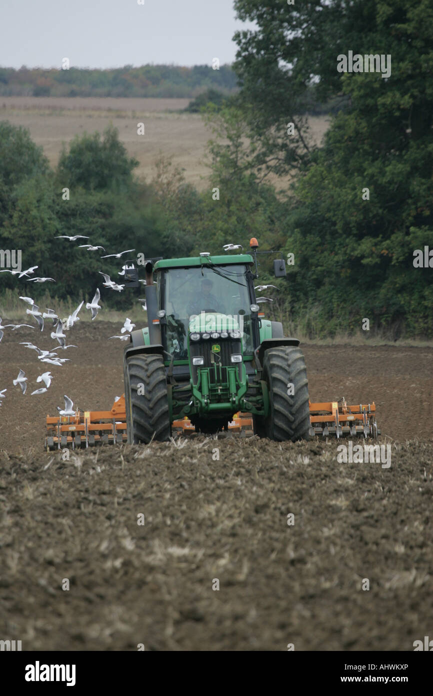John Deere Tractor With Discs Stock Photo - Alamy