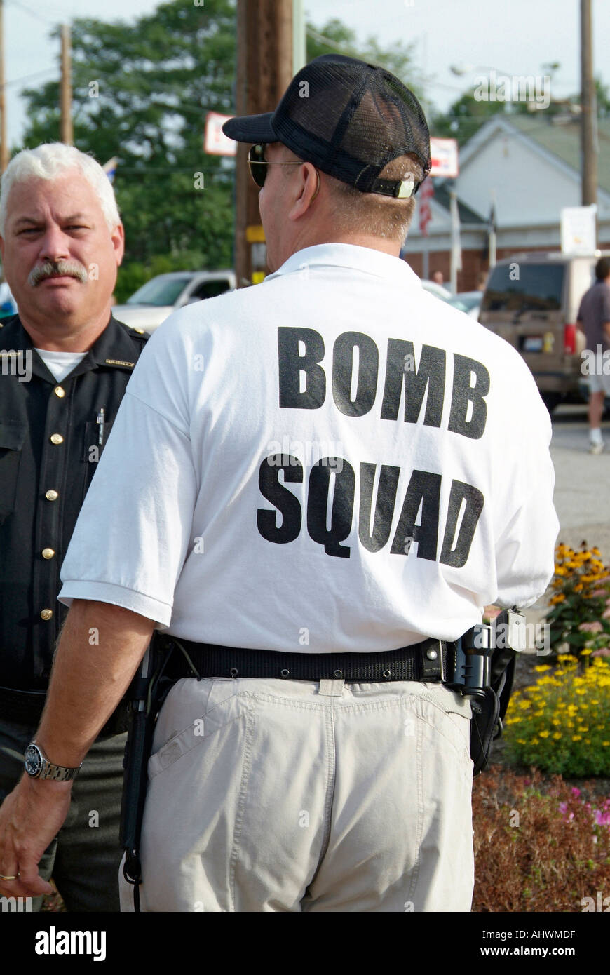Police member of the bomb squad unit Stock Photo - Alamy