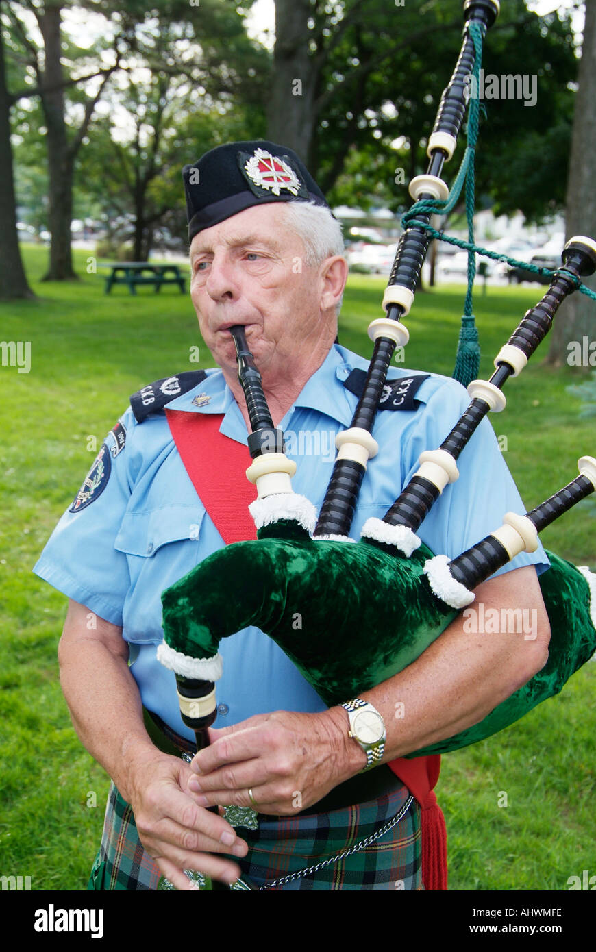 Bag pipers hi-res stock photography and images - Alamy