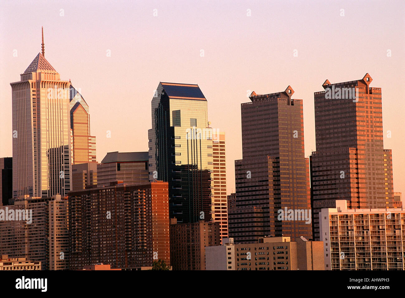 Fading structure hi-res stock photography and images - Alamy