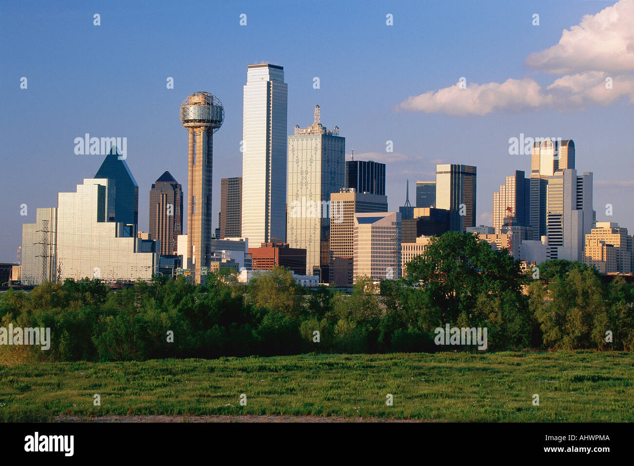 Scenic Dallas skyline Stock Photo - Alamy