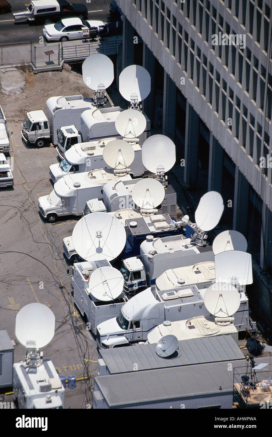 News broadcast court hi-res stock photography and images - Alamy