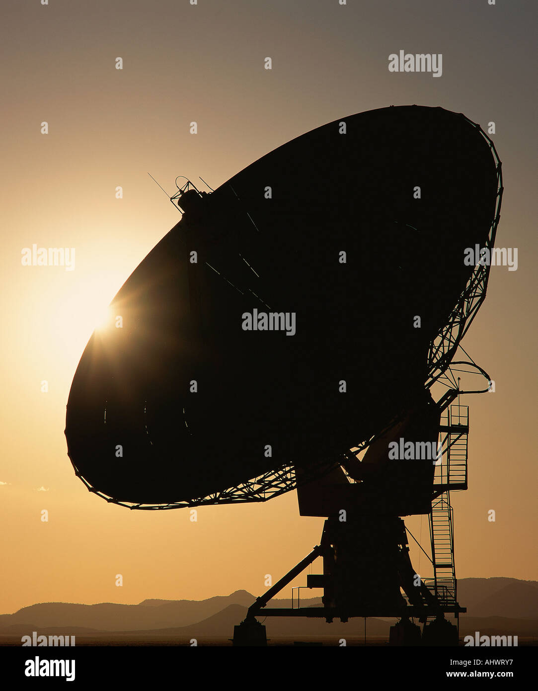 Silhouetted VLA Very Large Array radio telescope dish Stock Photo - Alamy