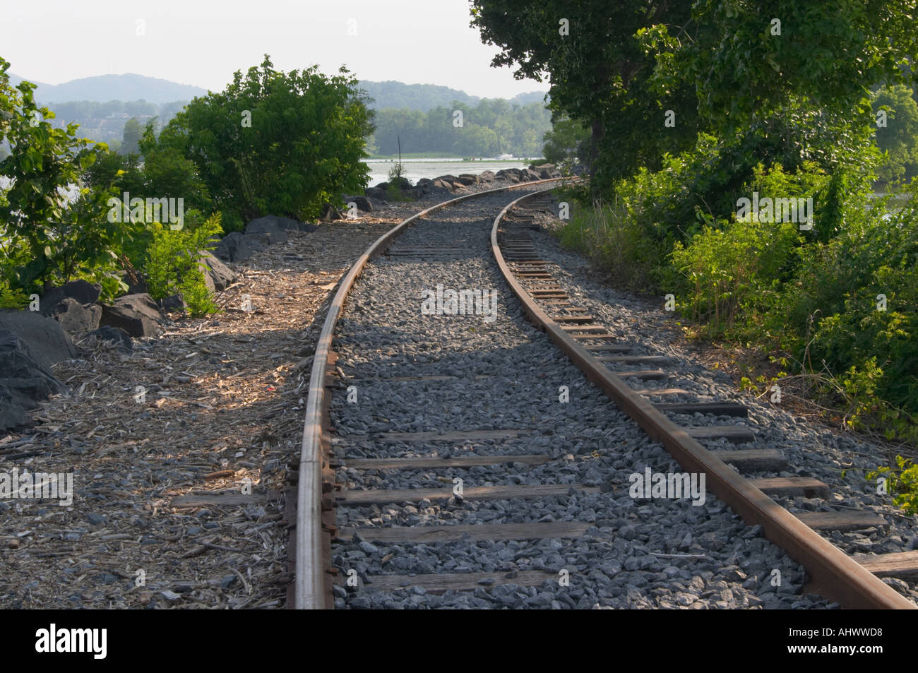 Curving Railroad tracks Stock Photo - Alamy
