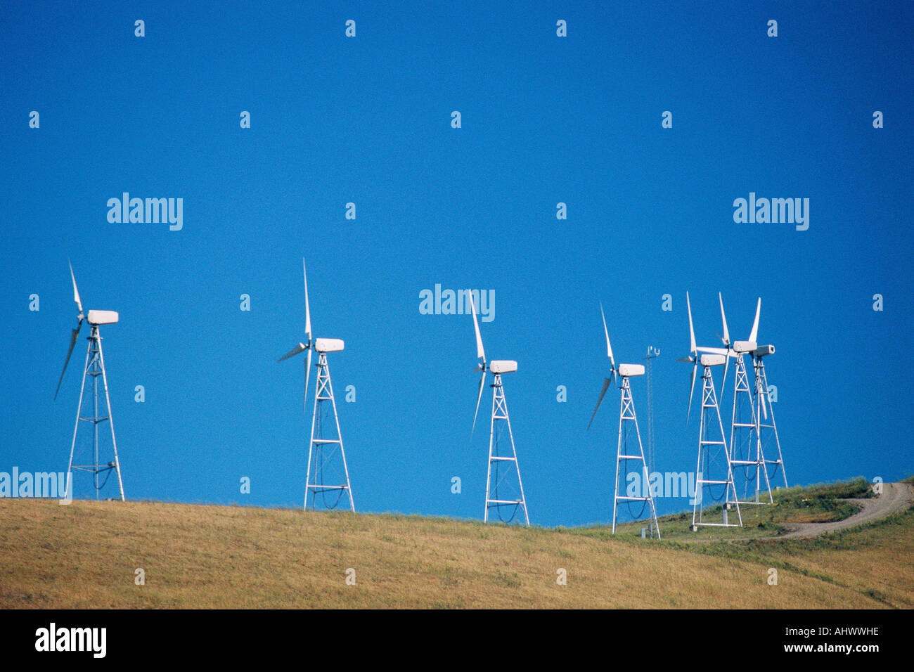 Usa california altamont pass windmills hi-res stock photography and ...