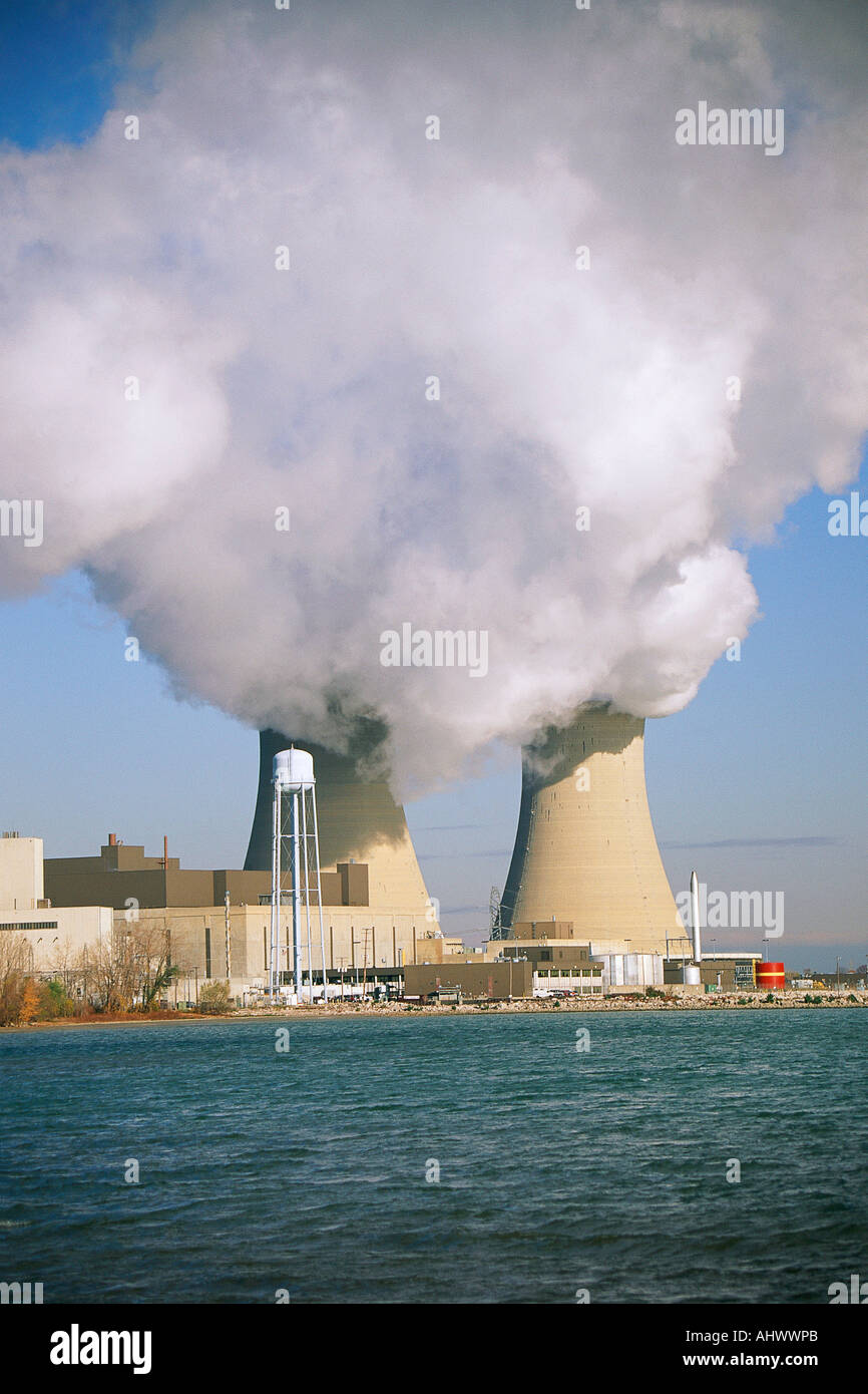 Nuclear power plant reactors Stock Photo - Alamy