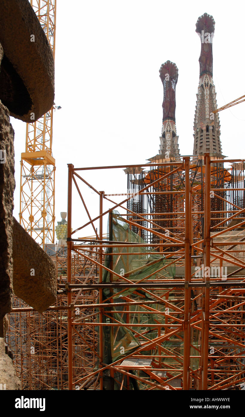 Construction work on the Sagrada Familia in Barcelona Stock Photo - Alamy