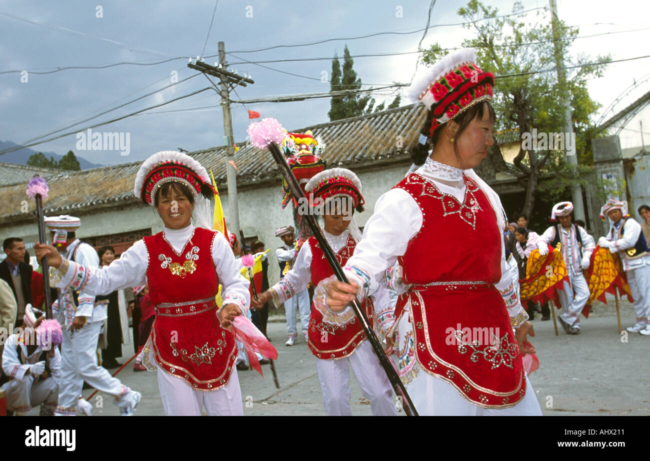 Dali yunnan bai tribe hi-res stock photography and images - Alamy