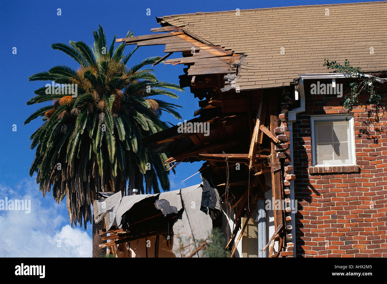 Side view of house ripped apart Stock Photo - Alamy