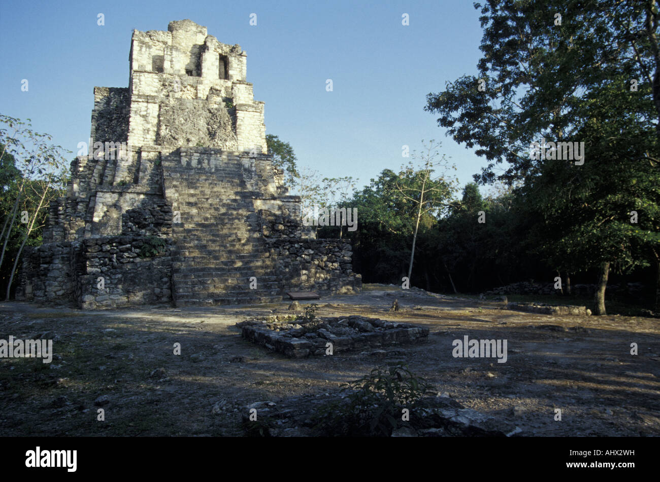 El Castillo pyramid at the Mayan ruins of Muyil or Chunyaxche, Quintana ...