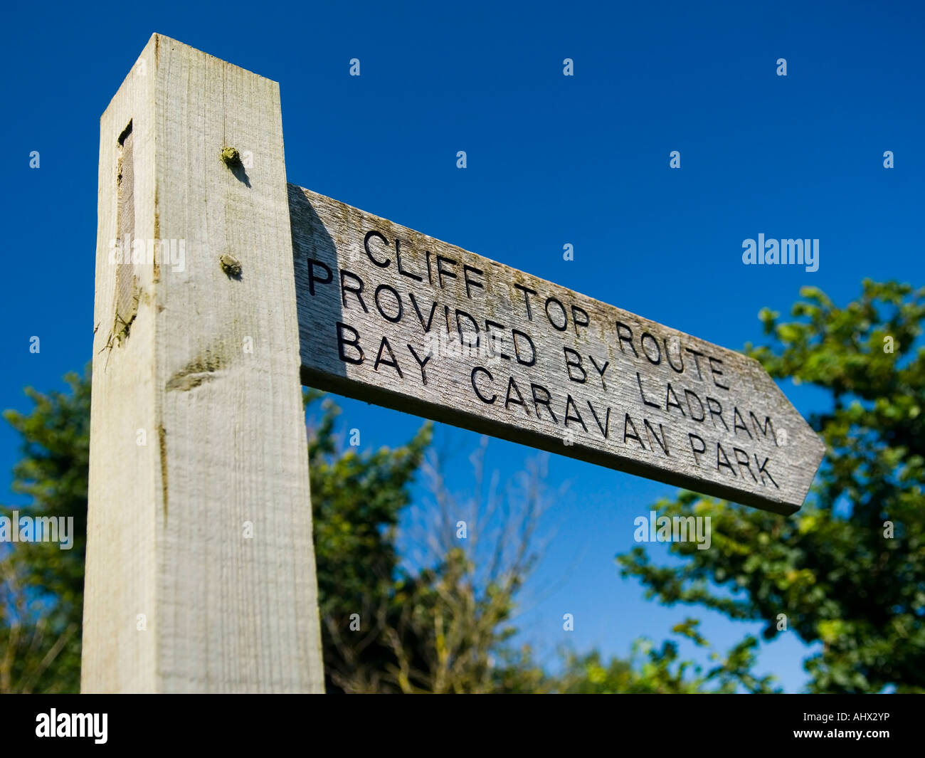 Directional south west coast path sign hi-res stock photography and ...
