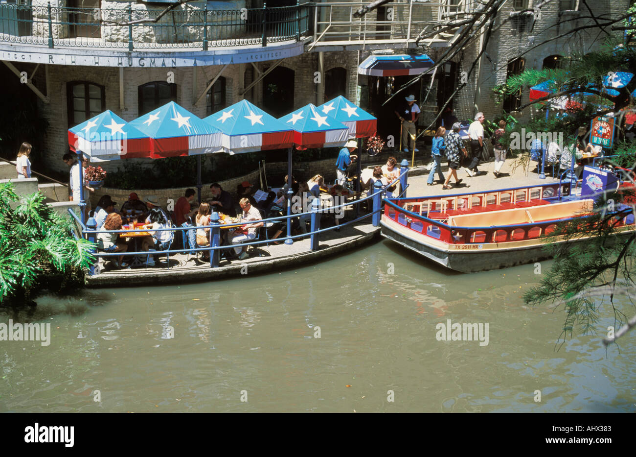 San Antonio Texas USA Riverwalk Restaurant Stock Photo - Alamy