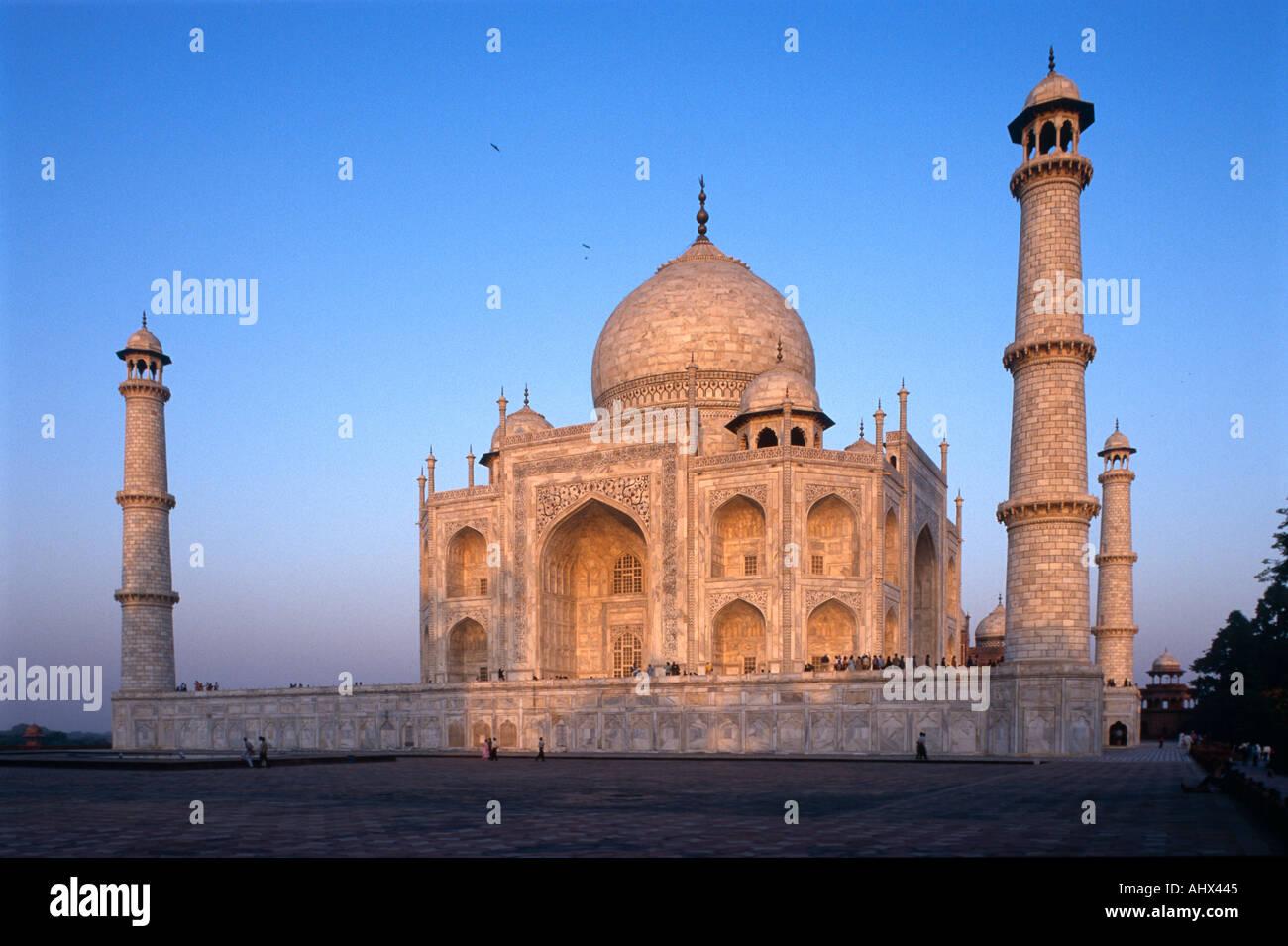 Taj Mahal at sunset Stock Photo - Alamy
