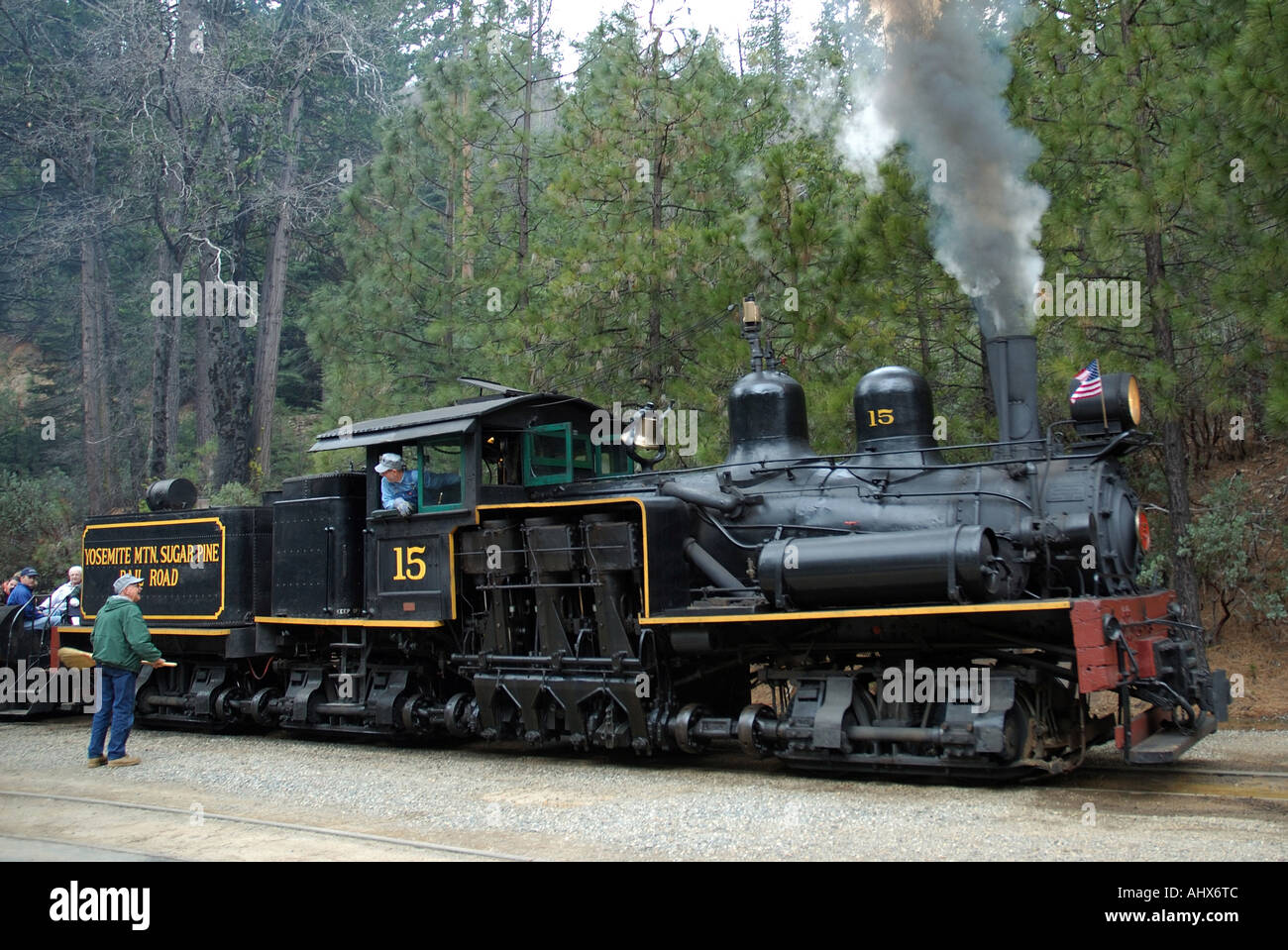 Steam locomotive on the Yosemite Mountain Sugar Pine Railroad outside ...