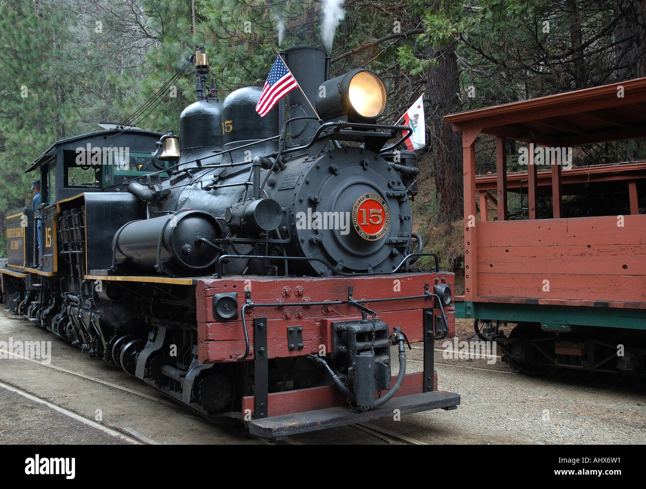 Steam locomotive on the Yosemite Mountain Sugar Pine Railroad outside ...