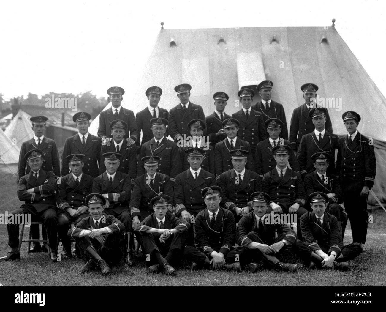 Cunard officers circa 1914 Stock Photo - Alamy